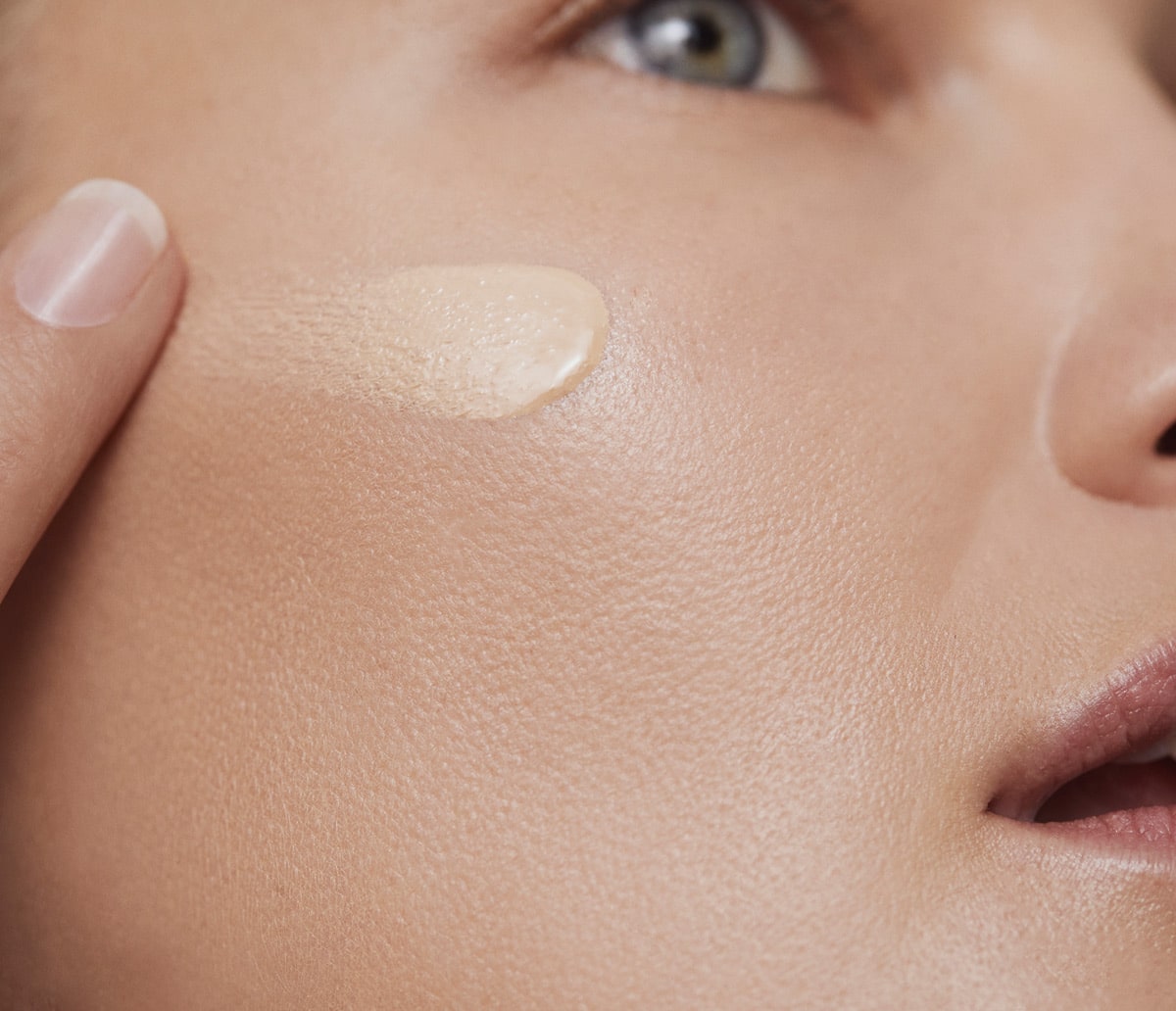 Choisir un sérum teinté selon votre type de peau : ce qu'il faut savoir